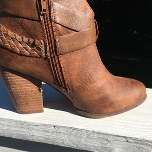 XOXO | Shoes | Xoxo Ankle Booties | Poshmark